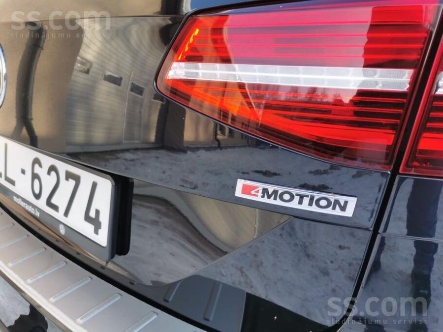 Black Volkswagen Passat Alltrack 2018 in Daugavpils, with an engine capacity of 2.00 L and mileage of 143 thousand km for 23000 €, photo 14 on AUTOMOTO.COM.LV