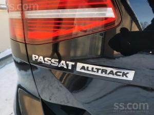 Black Volkswagen Passat Alltrack 2018 in Daugavpils, with an engine capacity of 2.00 L and mileage of 143 thousand km for 23000 €, photo 15 on AUTOMOTO.COM.LV