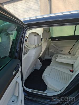 Black Volkswagen Passat Alltrack 2018 in Daugavpils, with an engine capacity of 2.00 L and mileage of 143 thousand km for 23000 €, photo 25 on AUTOMOTO.COM.LV