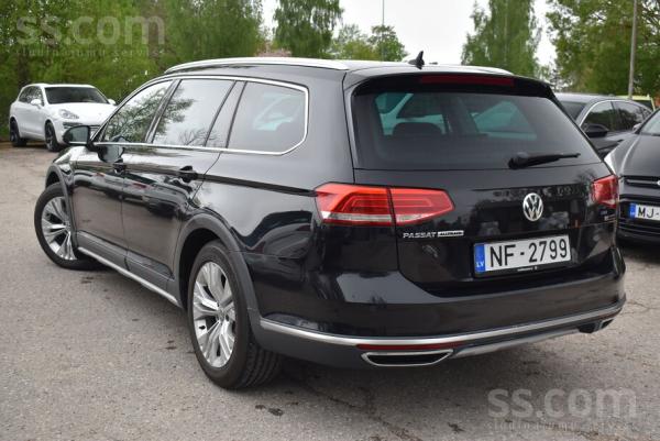 Melns Volkswagen Passat Alltrack 2018 Kuldīga, ar dzinēja tilpumu 2.00 L un nobraukumu 0 tūkst. km par 16490 €, foto 3 vietnē AUTOMOTO.COM.LV