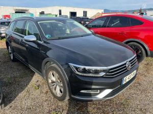 Black Volkswagen Passat Alltrack 2018 in Taurage, with an engine capacity of 1.97 L and mileage of 162 thousand km for 14600 €, photo 5 on AUTOMOTO.COM.LV
