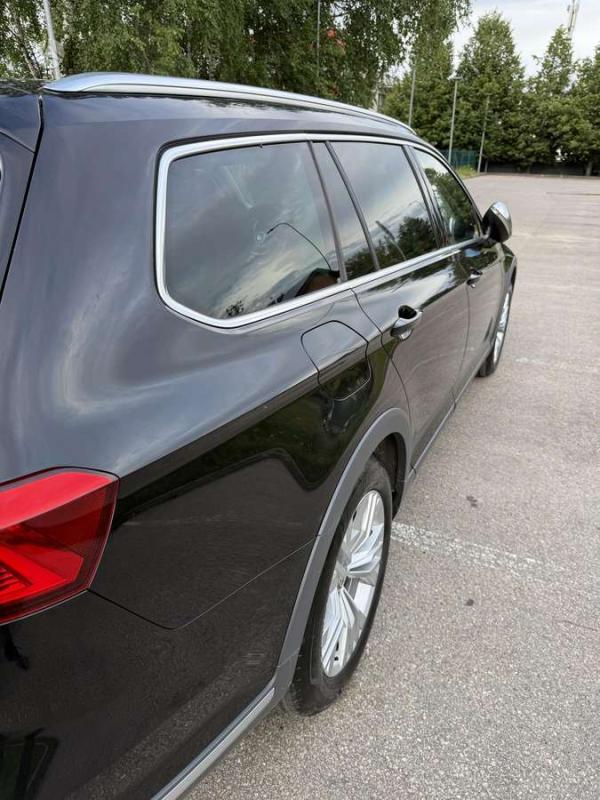 Melns Volkswagen Passat Alltrack 2018 Viļņa, ar dzinēja tilpumu 2.00 L un nobraukumu 104 tūkst. km par 22250 €, foto 8 vietnē AUTOMOTO.COM.LV