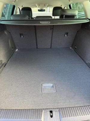 Black Volkswagen Passat Alltrack 2018 in Vilnius, with an engine capacity of 2.00 L and mileage of 104 thousand km for 22250 €, photo 18 on AUTOMOTO.COM.LV