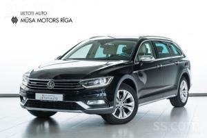 Black Volkswagen Passat Alltrack 2018 in Riga, with an engine capacity of 2.00 L and mileage of 189 thousand km for 15900 €, photo  on AUTOMOTO.COM.LV