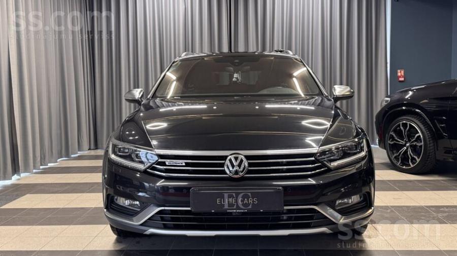 Melns Volkswagen Passat Alltrack 2019 Rīga, ar dzinēja tilpumu 2.00 L un nobraukumu 70 tūkst. km par 25990 €, foto 3 vietnē AUTOMOTO.COM.LV