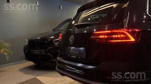 Melns Volkswagen Passat Alltrack 2019 Rīga, ar dzinēja tilpumu 2.00 L un nobraukumu 70 tūkst. km par 25990 €, foto 28 vietnē AUTOMOTO.COM.LV