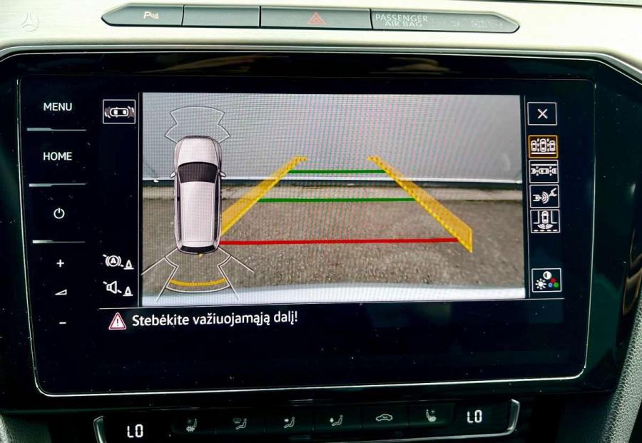 Black Volkswagen Passat Alltrack 2019 in Utena, with an engine capacity of 1.97 L and mileage of 178 thousand km for 19950 €, photo 46 on AUTOMOTO.COM.LV