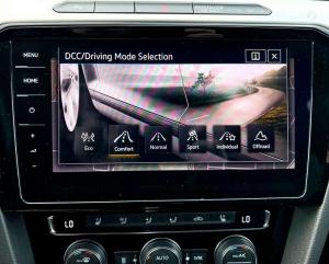 Black Volkswagen Passat Alltrack 2019 in Utena, with an engine capacity of 1.97 L and mileage of 178 thousand km for 19950 €, photo 54 on AUTOMOTO.COM.LV