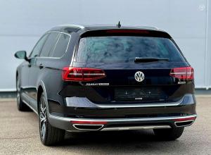 Black Volkswagen Passat Alltrack 2019 in Utena, with an engine capacity of 1.97 L and mileage of 178 thousand km for 19950 €, photo 57 on AUTOMOTO.COM.LV