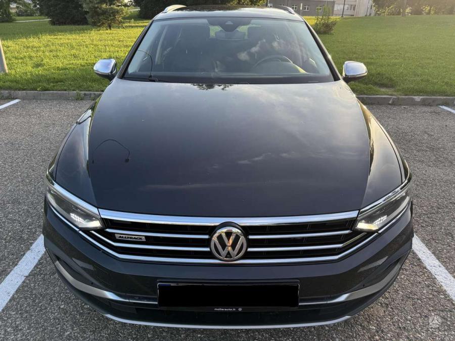 Melns Volkswagen Passat Alltrack 2020 Viļņa, ar dzinēja tilpumu 1.97 L un nobraukumu 69 tūkst. km par 24000 €, foto 3 vietnē AUTOMOTO.COM.LV