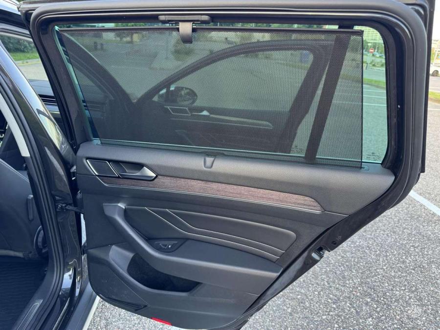 Melns Volkswagen Passat Alltrack 2020 Viļņa, ar dzinēja tilpumu 1.97 L un nobraukumu 69 tūkst. km par 24000 €, foto 16 vietnē AUTOMOTO.COM.LV