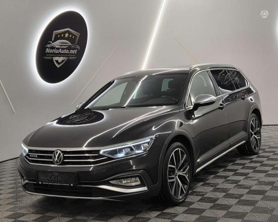 Black Volkswagen Passat Alltrack 2021 in Marijampole, with an engine capacity of 1.97 L and mileage of 175 thousand km for 21850 €, photo 24 on AUTOMOTO.COM.LV
