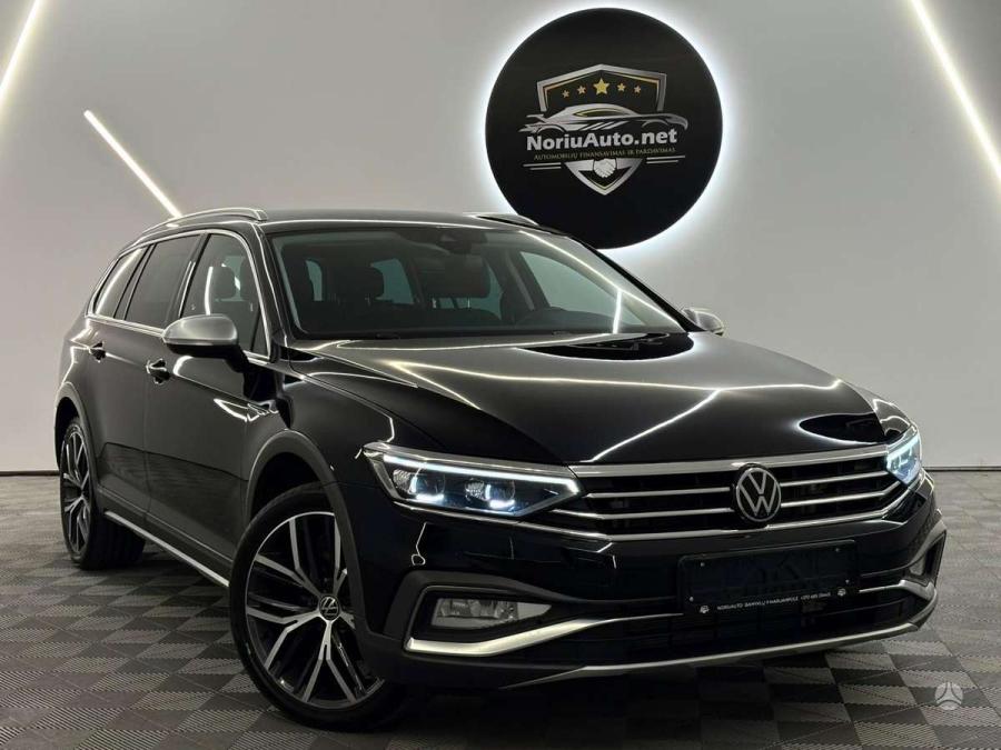 Melns Volkswagen Passat Alltrack 2022 Marijampole, ar dzinēja tilpumu 1.97 L un nobraukumu 186 tūkst. km par 21900 €, foto 1 vietnē AUTOMOTO.COM.LV