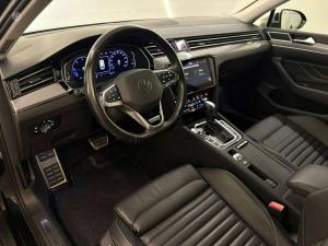 Melns Volkswagen Passat Alltrack 2022 Marijampole, ar dzinēja tilpumu 1.97 L un nobraukumu 186 tūkst. km par 21900 €, foto 3 vietnē AUTOMOTO.COM.LV