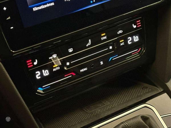 Melns Volkswagen Passat Alltrack 2022 Marijampole, ar dzinēja tilpumu 1.97 L un nobraukumu 186 tūkst. km par 21900 €, foto 8 vietnē AUTOMOTO.COM.LV