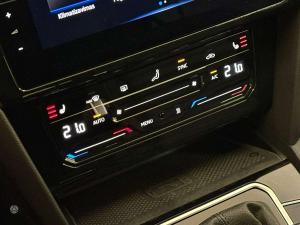 Melns Volkswagen Passat Alltrack 2022 Marijampole, ar dzinēja tilpumu 1.97 L un nobraukumu 186 tūkst. km par 21900 €, foto 8 vietnē AUTOMOTO.COM.LV