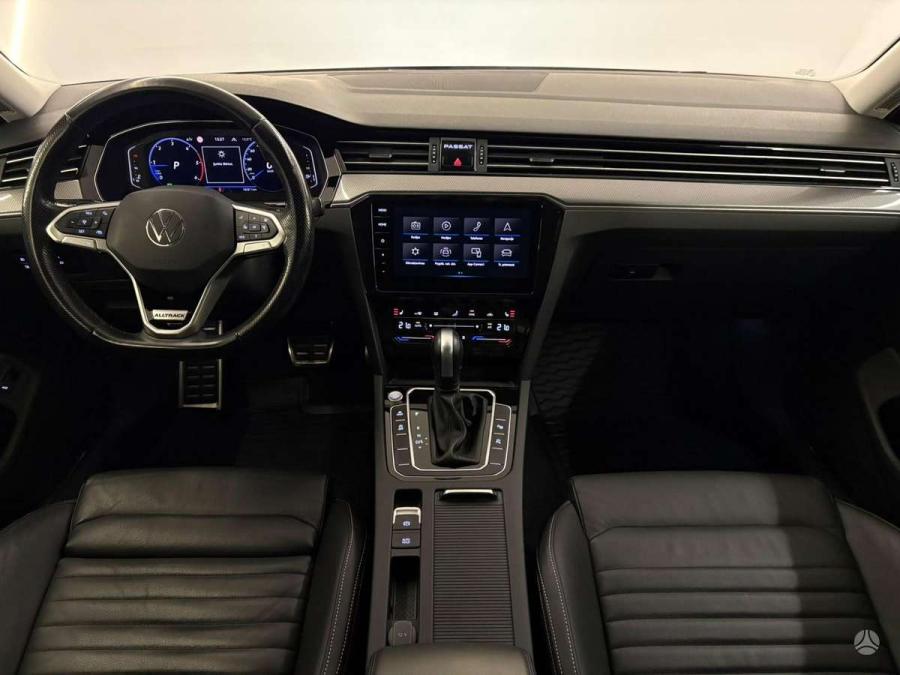 Melns Volkswagen Passat Alltrack 2022 Marijampole, ar dzinēja tilpumu 1.97 L un nobraukumu 186 tūkst. km par 21900 €, foto 23 vietnē AUTOMOTO.COM.LV