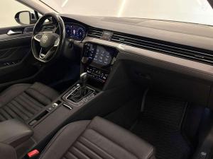 Melns Volkswagen Passat Alltrack 2022 Marijampole, ar dzinēja tilpumu 1.97 L un nobraukumu 186 tūkst. km par 21900 €, foto 26 vietnē AUTOMOTO.COM.LV
