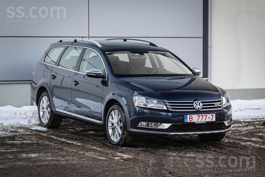 Blue Volkswagen Passat Alltrack 2014 in Riga, with an engine capacity of 2.00 L and mileage of 0 thousand km for 9950 €, photo 3 on AUTOMOTO.COM.LV