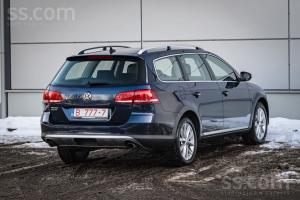 Blue Volkswagen Passat Alltrack 2014 in Riga, with an engine capacity of 2.00 L and mileage of 0 thousand km for 9950 €, photo 4 on AUTOMOTO.COM.LV