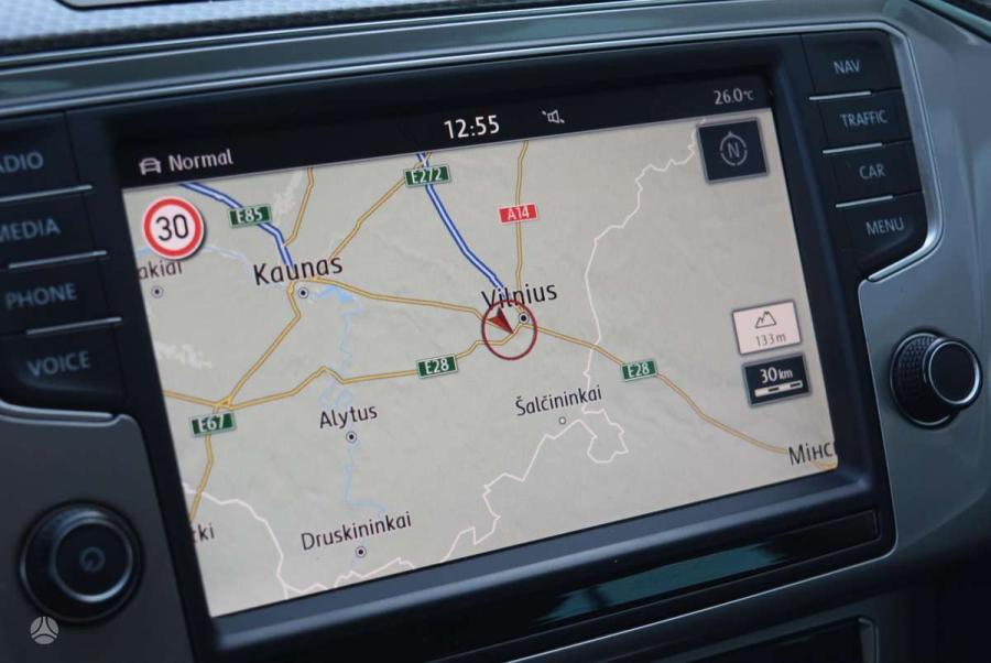 Blue Volkswagen Passat Alltrack 2015 in Vilnius, with an engine capacity of 1.97 L and mileage of 335 thousand km for 10650 €, photo 21 on AUTOMOTO.COM.LV