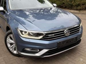 Blue Volkswagen Passat Alltrack 2016 in Prienai, with an engine capacity of 2.00 L and mileage of 257 thousand km for 10950 €, photo 6 on AUTOMOTO.COM.LV