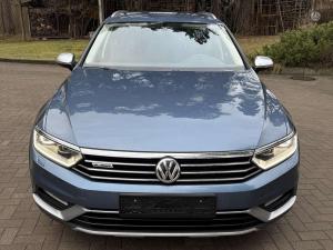 Blue Volkswagen Passat Alltrack 2016 in Prienai, with an engine capacity of 2.00 L and mileage of 257 thousand km for 10950 €, photo 8 on AUTOMOTO.COM.LV