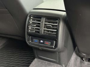 Blue Volkswagen Passat Alltrack 2016 in Prienai, with an engine capacity of 2.00 L and mileage of 257 thousand km for 10950 €, photo 25 on AUTOMOTO.COM.LV