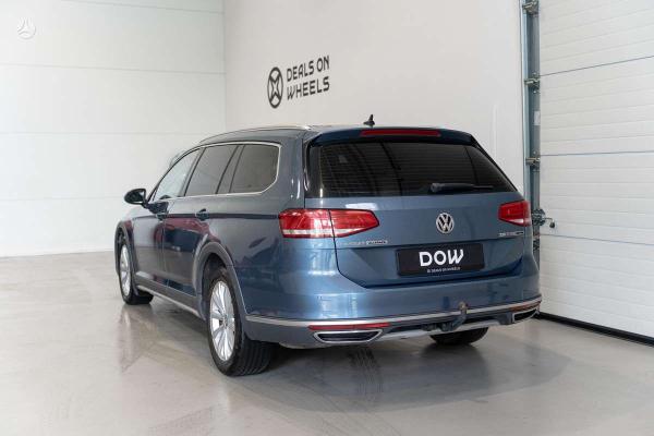 Zils Volkswagen Passat Alltrack 2016 Viļņa, ar dzinēja tilpumu 1.97 L un nobraukumu 162 tūkst. km par 15490 €, foto 6 vietnē AUTOMOTO.COM.LV