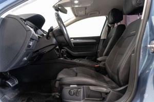 Blue Volkswagen Passat Alltrack 2016 in Vilnius, with an engine capacity of 1.97 L and mileage of 162 thousand km for 15490 €, photo 11 on AUTOMOTO.COM.LV