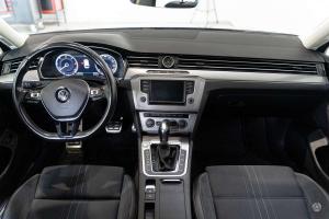 Blue Volkswagen Passat Alltrack 2016 in Vilnius, with an engine capacity of 1.97 L and mileage of 162 thousand km for 15490 €, photo 16 on AUTOMOTO.COM.LV