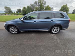 Zils Volkswagen Passat Alltrack 2017 Preiļi, ar dzinēja tilpumu 2.00 L un nobraukumu 185 tūkst. km par 16490 €, foto 2 vietnē AUTOMOTO.COM.LV