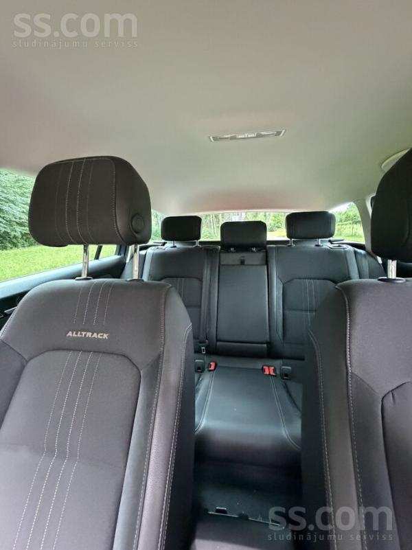 Zils Volkswagen Passat Alltrack 2019 Rīga, ar dzinēja tilpumu 2.00 L un nobraukumu 0 tūkst. km par 17600 €, foto 9 vietnē AUTOMOTO.COM.LV