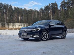 Zils Volkswagen Passat Alltrack 2021 Jurbarkas, ar dzinēja tilpumu 1.97 L un nobraukumu 199 tūkst. km par 23700 €, foto  vietnē AUTOMOTO.COM.LV