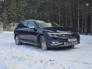Zils Volkswagen Passat Alltrack 2021 Jurbarkas, ar dzinēja tilpumu 1.97 L un nobraukumu 199 tūkst. km par 23700 €, foto 2 vietnē AUTOMOTO.COM.LV