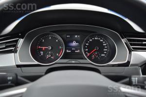 Blue Volkswagen Passat Alltrack 2021 in Riga, with an engine capacity of 2.00 L and mileage of 45 thousand km for 27600 €, photo 12 on AUTOMOTO.COM.LV