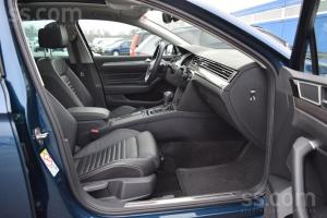 Blue Volkswagen Passat Alltrack 2021 in Riga, with an engine capacity of 2.00 L and mileage of 45 thousand km for 27600 €, photo 13 on AUTOMOTO.COM.LV
