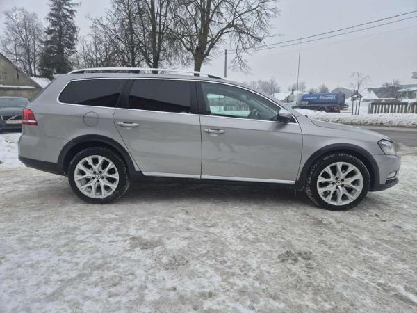 Brūns Volkswagen Passat Alltrack 2012 Šauļi, ar dzinēja tilpumu 2.00 L un nobraukumu 208 tūkst. km par 8450 €, foto 8 vietnē AUTOMOTO.COM.LV
