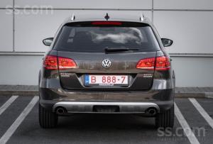 Brūns Volkswagen Passat Alltrack 2012 Rīga, ar dzinēja tilpumu 2.00 L un nobraukumu 0 tūkst. km par 7650 €, foto 6 vietnē AUTOMOTO.COM.LV