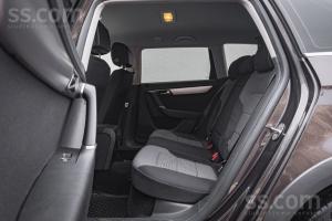 Brūns Volkswagen Passat Alltrack 2012 Rīga, ar dzinēja tilpumu 2.00 L un nobraukumu 0 tūkst. km par 7650 €, foto 13 vietnē AUTOMOTO.COM.LV