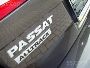 Brown Volkswagen Passat Alltrack 2012 in Riga, with an engine capacity of 2.00 L and mileage of 198 thousand km for 9500 €, photo 15 on AUTOMOTO.COM.LV