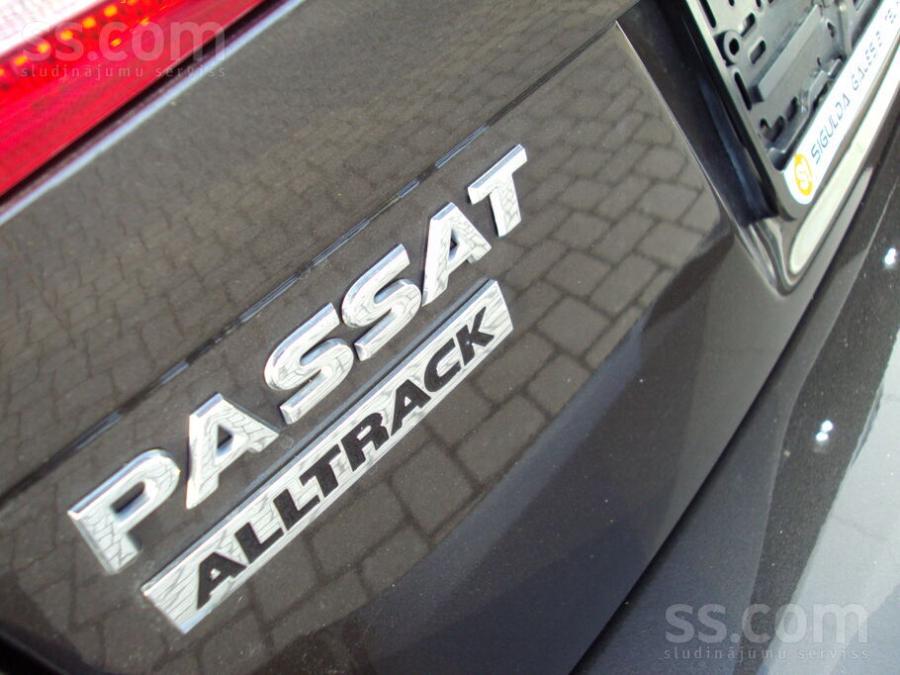 Brown Volkswagen Passat Alltrack 2012 in Riga, with an engine capacity of 2.00 L and mileage of 198 thousand km for 9500 €, photo 15 on AUTOMOTO.COM.LV