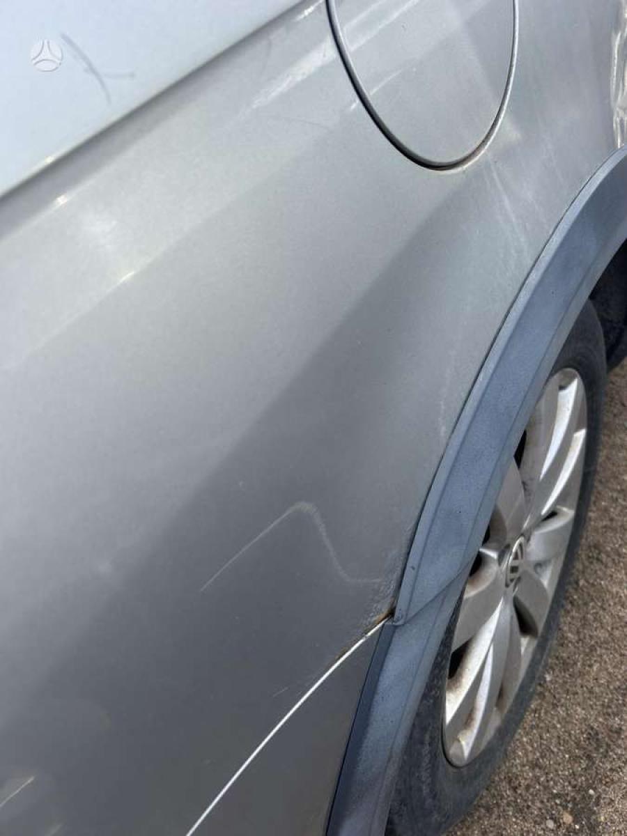 Brūns Volkswagen Passat Alltrack 2012 Viļņa, ar dzinēja tilpumu 1.97 L un nobraukumu 330 tūkst. km par 4500 €, foto 10 vietnē AUTOMOTO.COM.LV