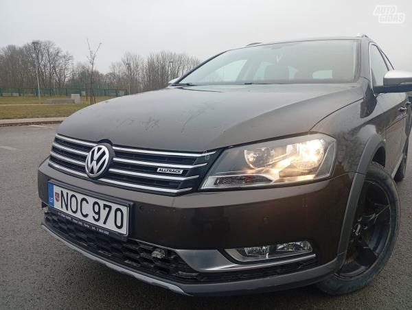 Brown Volkswagen Passat Alltrack 2013 in Vilnius, with an engine capacity of 2.00 L and mileage of 286 thousand km for 7200 €, photo 9 on AUTOMOTO.COM.LV