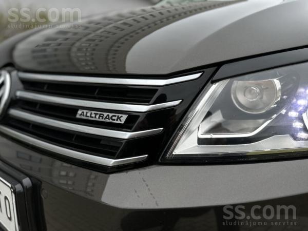 Brown Volkswagen Passat Alltrack 2013 in Riga, with an engine capacity of 2.00 L and mileage of 230 thousand km for 9990 €, photo 7 on AUTOMOTO.COM.LV
