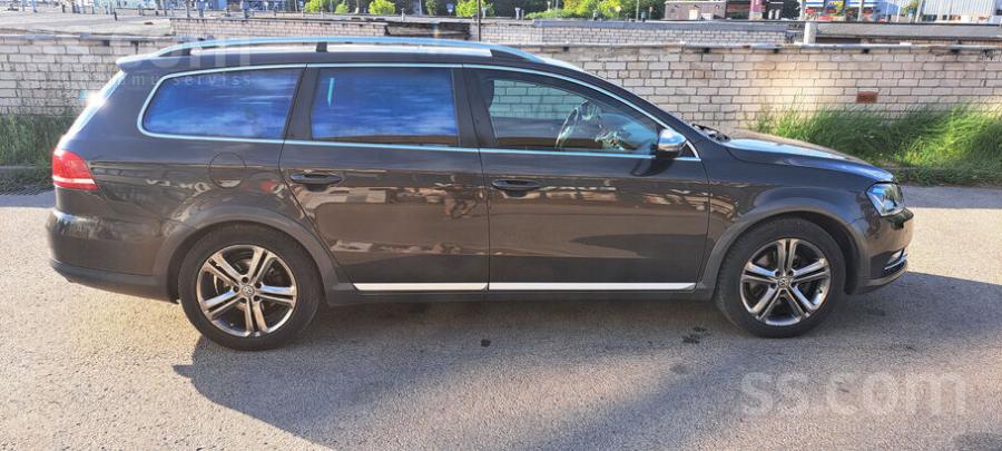 Brūns Volkswagen Passat Alltrack 2013 Rīga, ar dzinēja tilpumu 2.00 L un nobraukumu 338 tūkst. km par 8000 €, foto 5 vietnē AUTOMOTO.COM.LV