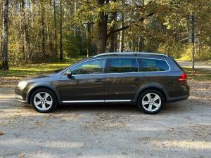 Brūns Volkswagen Passat Alltrack 2013 Rīga, ar dzinēja tilpumu 2.00 L un nobraukumu 0 tūkst. km par 5999 €, foto 3 vietnē AUTOMOTO.COM.LV
