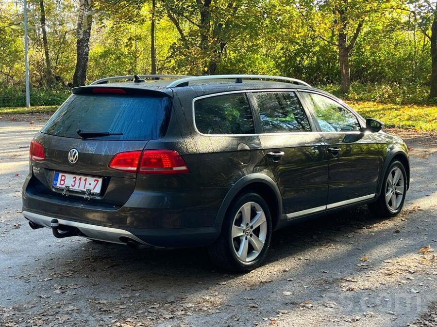 Brūns Volkswagen Passat Alltrack 2013 Rīga, ar dzinēja tilpumu 2.00 L un nobraukumu 0 tūkst. km par 5999 €, foto 6 vietnē AUTOMOTO.COM.LV