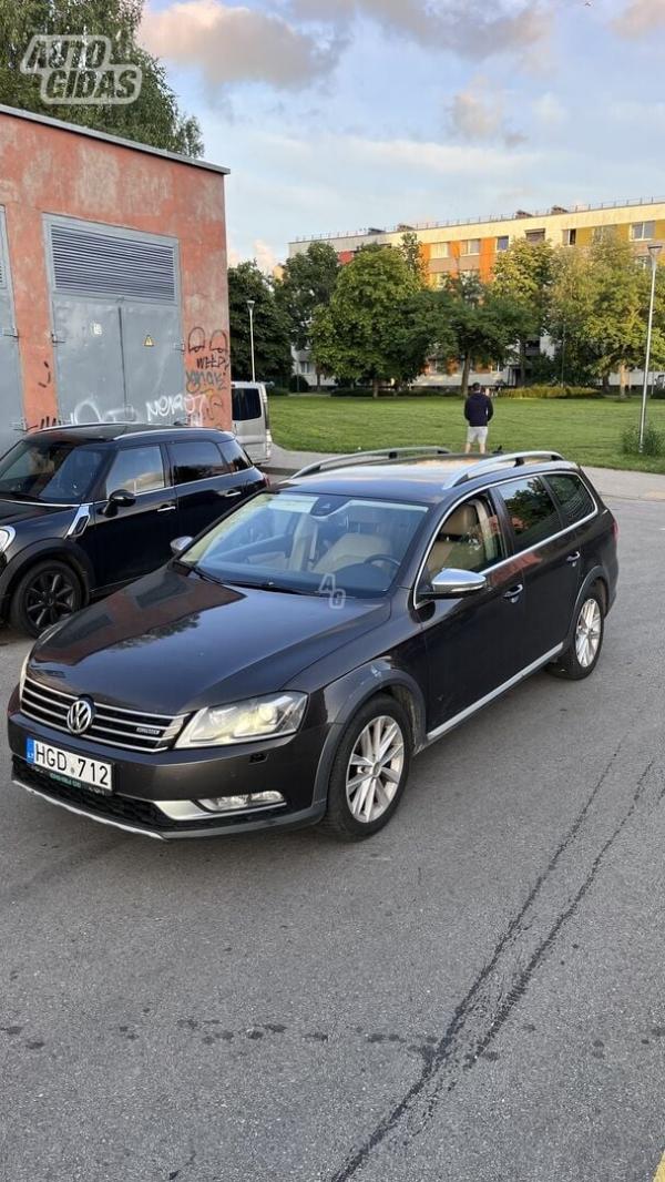 Brown Volkswagen Passat Alltrack 2014 in Klaipeda, with an engine capacity of 2.00 L and mileage of 420 thousand km for 5600 €, photo 1 on AUTOMOTO.COM.LV