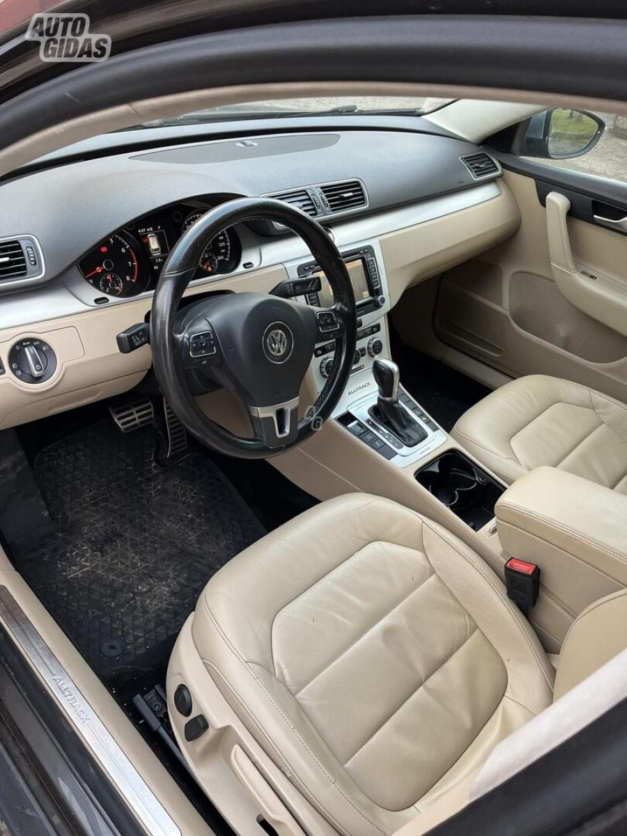 Brown Volkswagen Passat Alltrack 2014 in Klaipeda, with an engine capacity of 2.00 L and mileage of 420 thousand km for 5600 €, photo 8 on AUTOMOTO.COM.LV